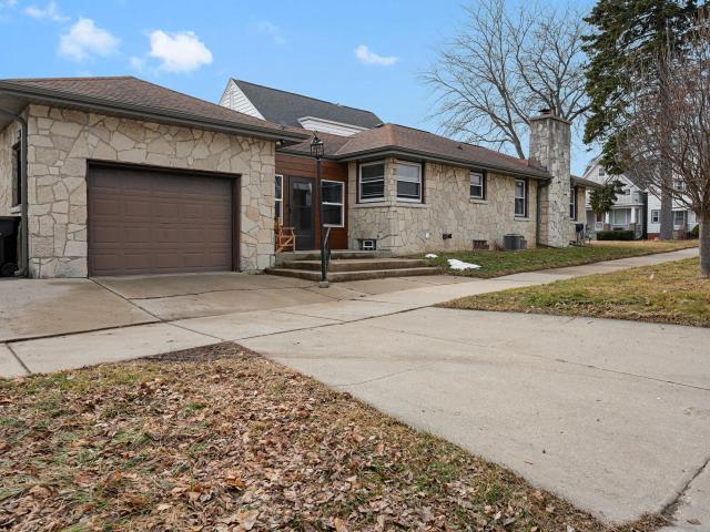 4500 S Packard Ave