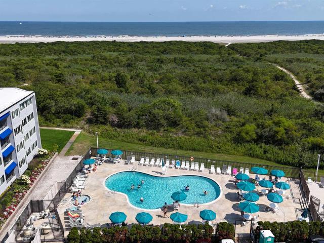 4500 w brigantine ave
