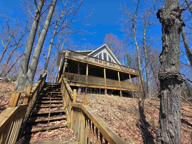 4500 Woodridge Drive