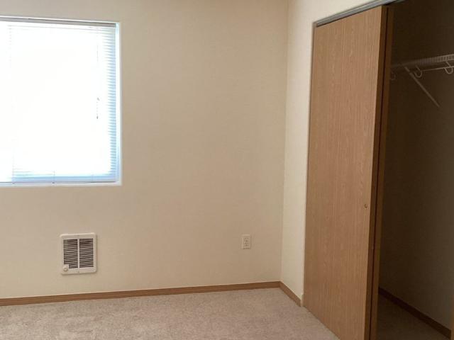 4500 1 Bedroom Apartment for Rent at Rosevue Apartments, Spokane Valley, WA 99037 Spokane Valley
