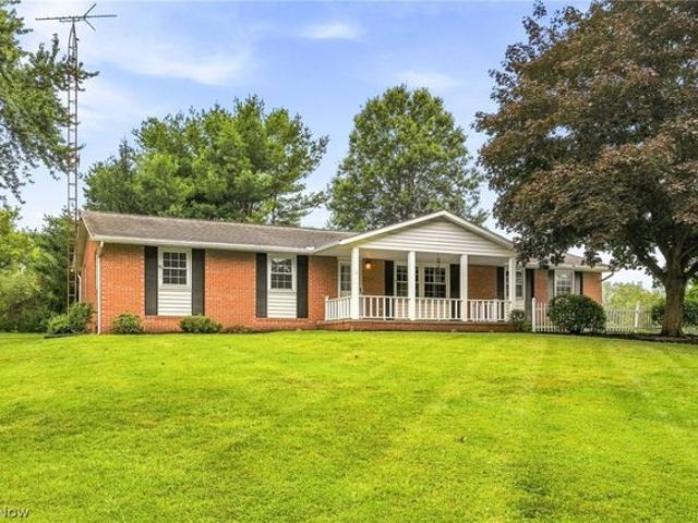 4501 Orchard Dale Dr NW, Canton, OH 44709
