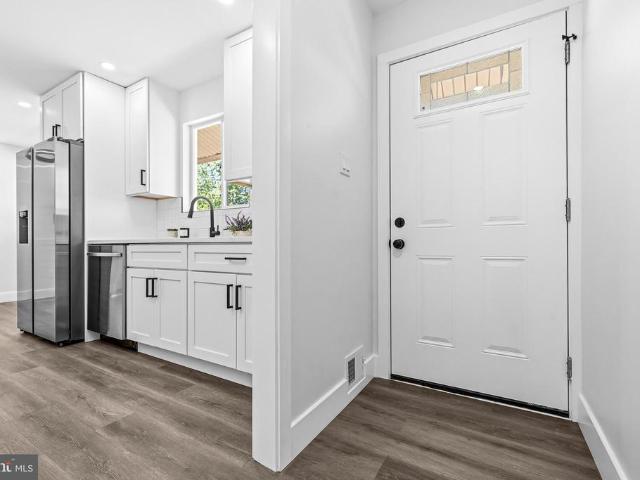 4501 Apple Tree Drive