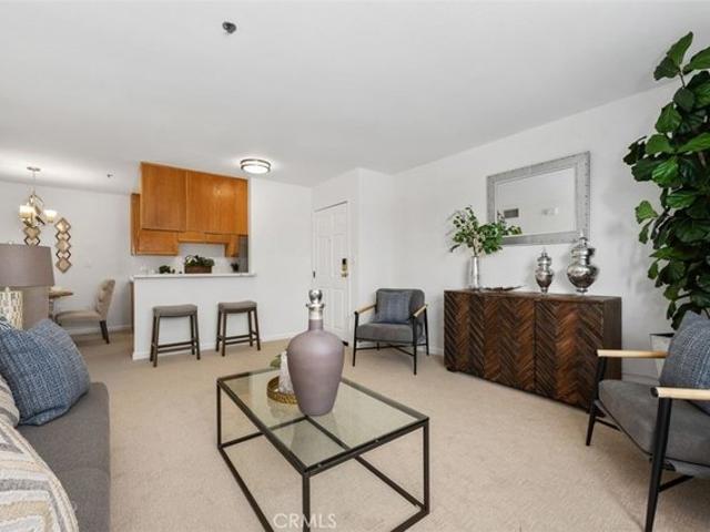4501 Cedros Ave Unit 338, Sherman Oaks, CA 91403