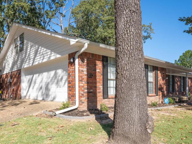 4501 Dawson Drive