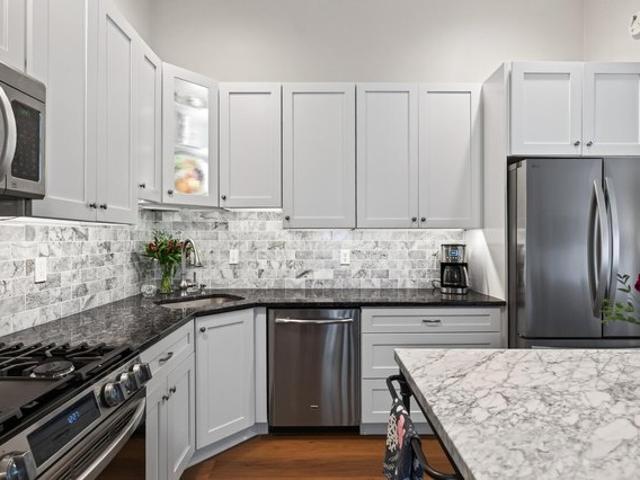4501 Redwood Cir, Minnetonka, MN 55345