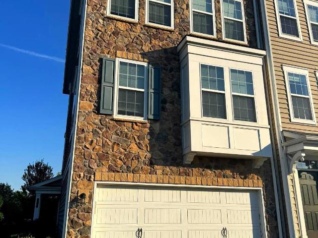 45029 Graduate Ter, Ashburn, VA 20147 | MLS #VALO2121 | Compass