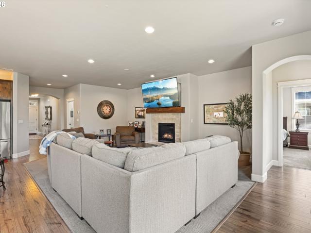 4502 NE 118th St, Vancouver, WA 98686 | MLS #663976 | Compass