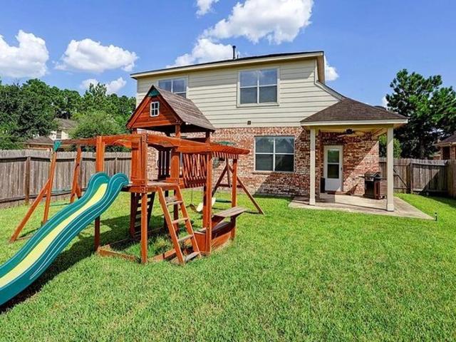 4502 Aspen Leaf Ln, Humble, TX 77396