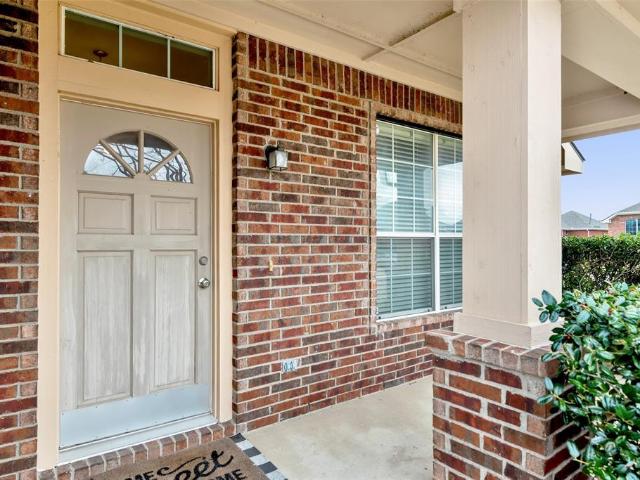 4502 Sawgrass Drive