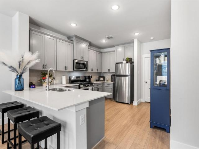 4502 Smokey Quartz Ln, Arlington, TX 76005 | MLS #21286