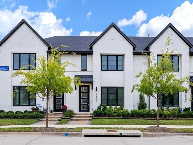 4502 Smokey Quartz Ln, Arlington, TX 76005