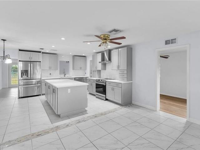 4502 22nd Pl SW, Naples, FL 34116