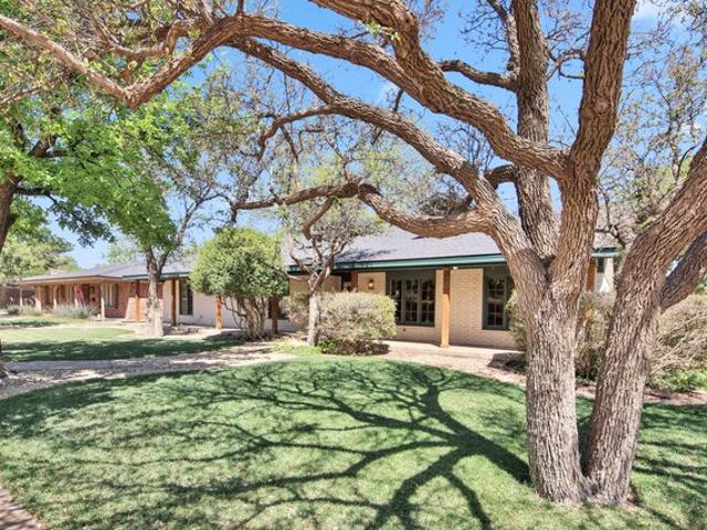 4502 8th St, Lubbock, TX 79416