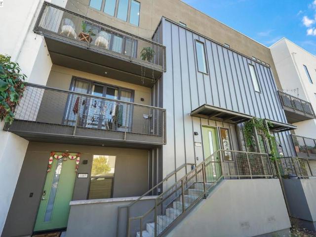 45039 Insight St 1004