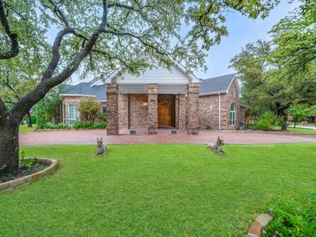 4503 Bretton Bay Ln, Dallas, TX 75287