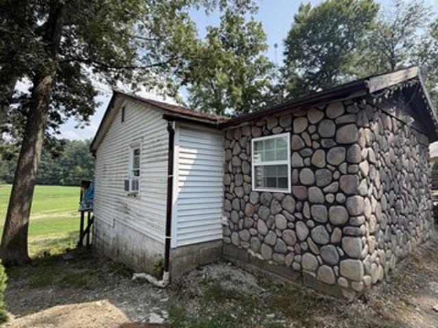 4503 E North Rd, Greensburg, IN 47240