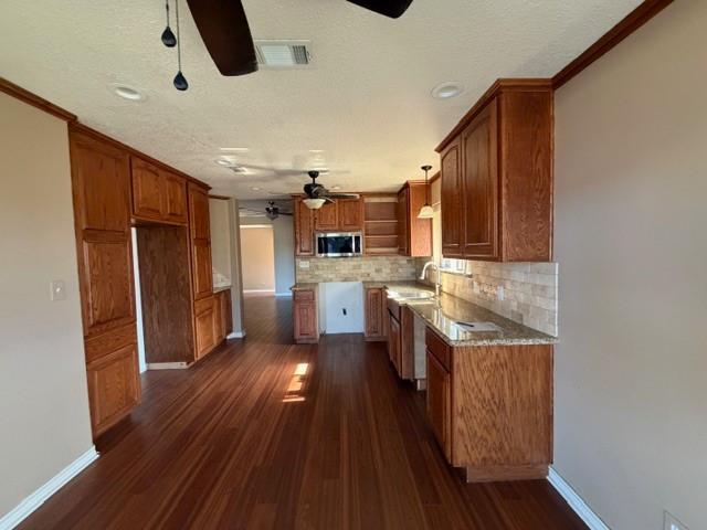 4503 Rattan Ave, Bay City, TX 77414 | MLS #78896 | Compass
