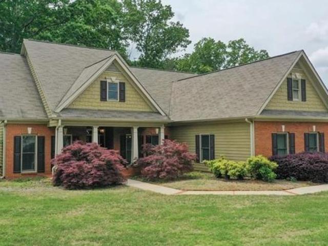 4503 Summer Gate Ct, Gainesville, GA 30506