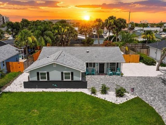 4503 Saxon Dr, New Smyrna Beach, FL 32169