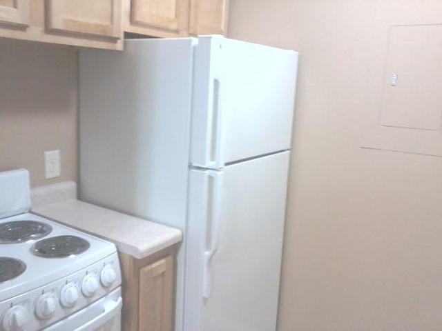 $450 / 1br $275 OFF HURRY AND GET SETTLED IN YOUR NEW APT 1930 Washington