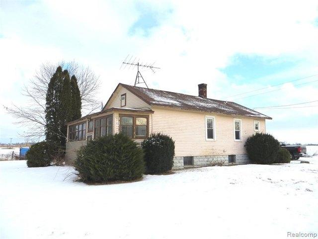 450 2nd St, Bay Port, MI 48720