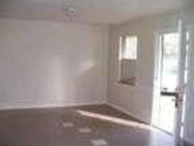 $450 / 2br 3308 Catherine Shreveport map 2br bedroom