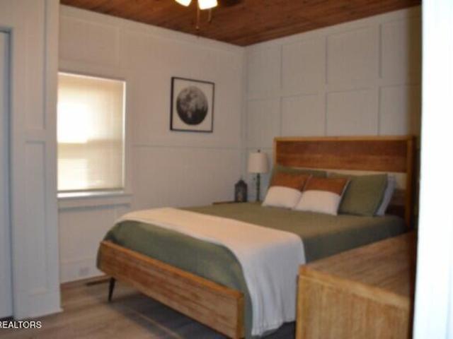 450 Cedar Hill Rd