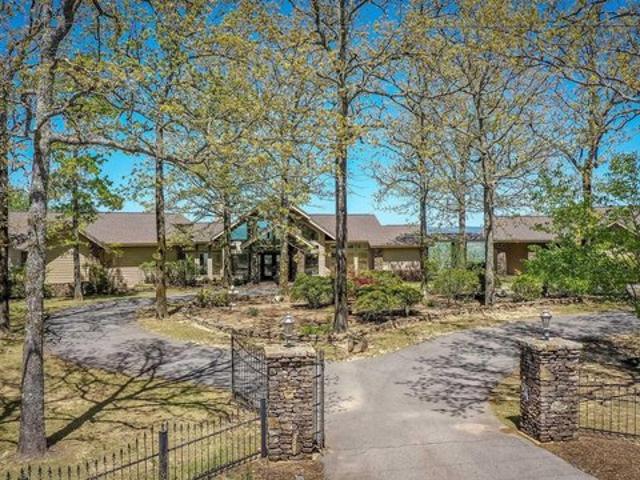 450 Cliffview Dr, Quitman, AR 72131