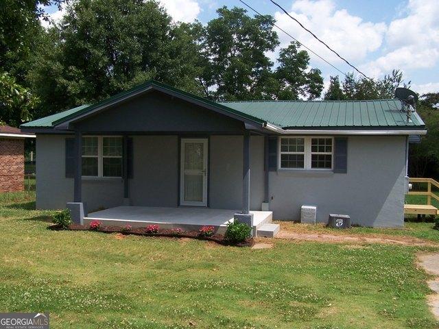 450 Annie P Henderson Dr, Social Circle, GA 30025