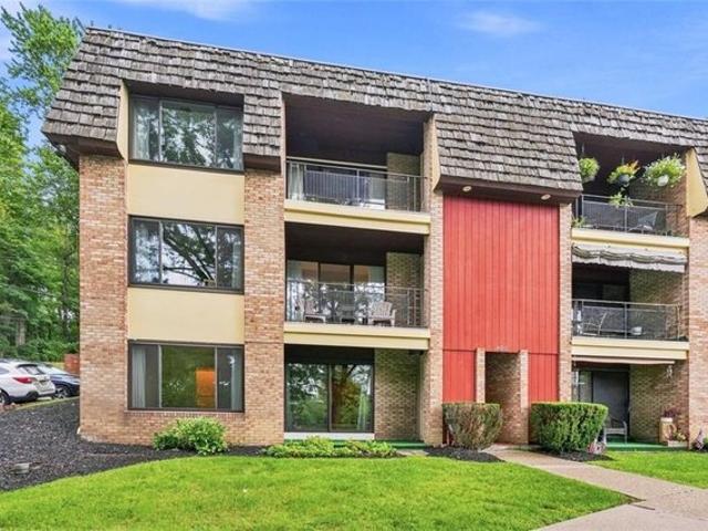 450 Abbeyville Rd Apt B, Pittsburgh, PA 15228