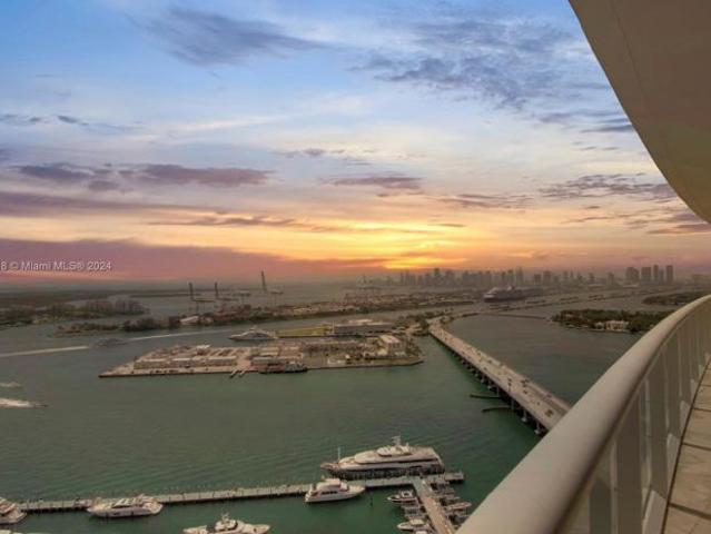 450 Alton Rd #3201, Miami Beach, FL 33139