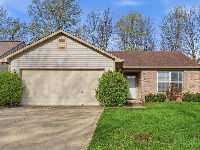 450 Ashby Dr, Greenfield, IN 46140