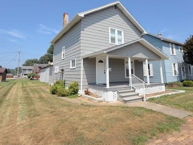 450 Barnett Ave, Newcomerstown, OH 43832