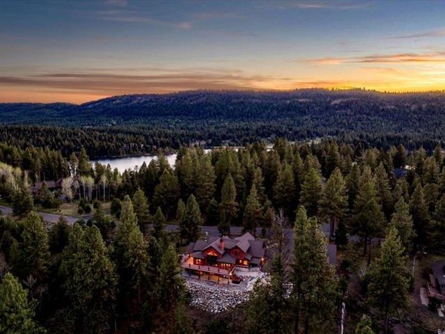450 Blackhawk Lake Dr, McCall, ID 83638
