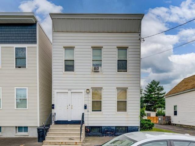 450 Bradford St, Albany, NY 12206