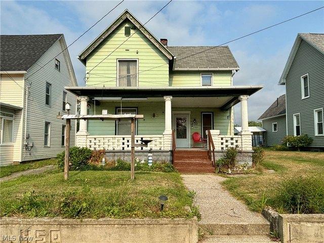 450 Buffalo St, Conneaut, OH 44030