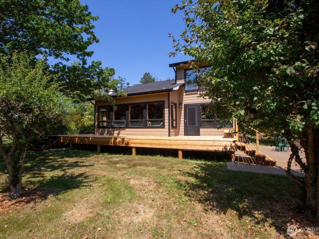 450 Burton Lane