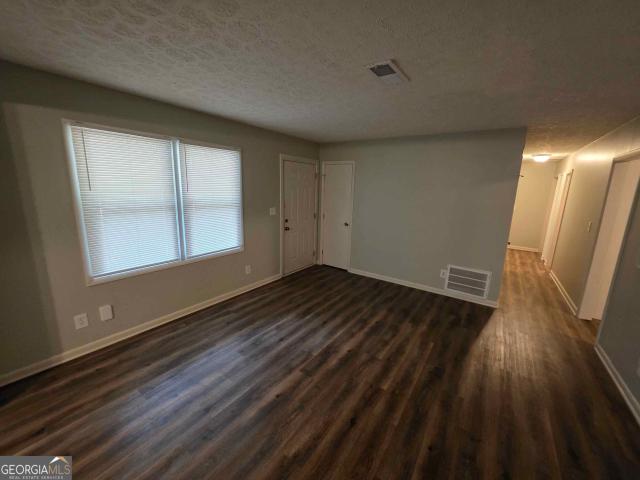 450 Glenwood Dr