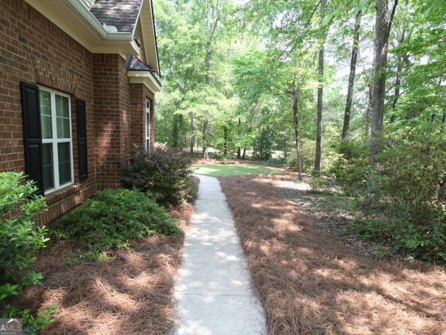 450 Deer Creek Drive