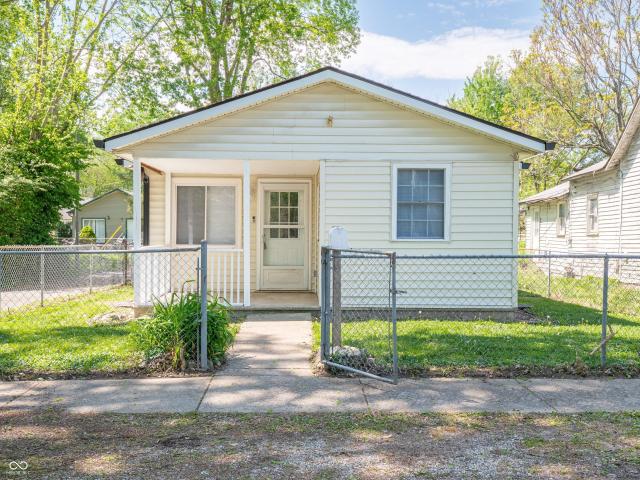 450 Duane St, Franklin, IN 46131 | MLS #22096 | Compass