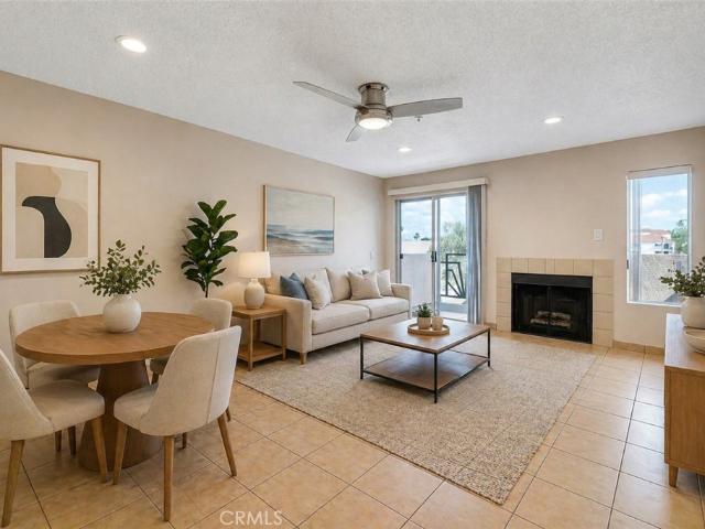 450 E 4th Street 337