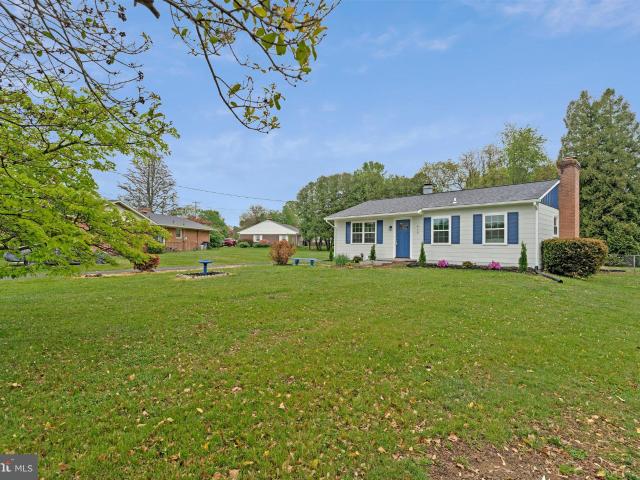 450 E St, Purcellville, VA 20132 | MLS #VALO2124