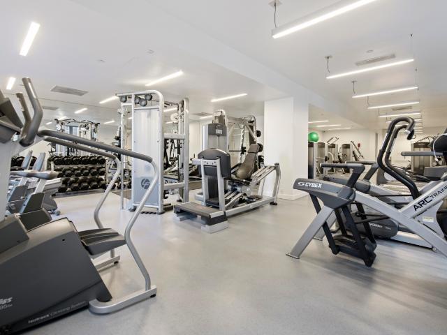 450 East 83rd Street, Unit 8B