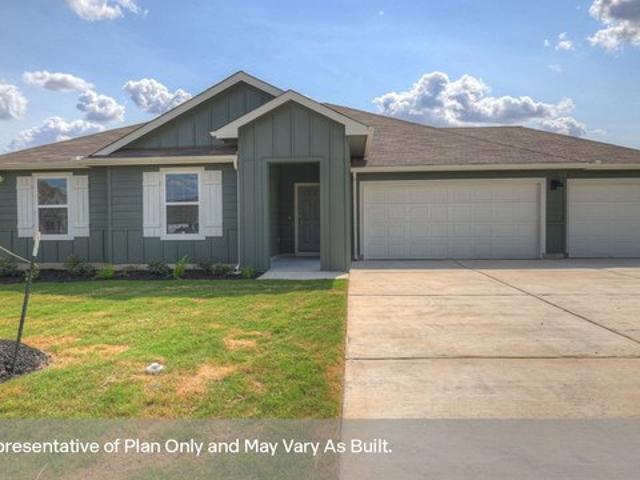 450 Kolbo Crossing Cv, Lockhart, TX 78644