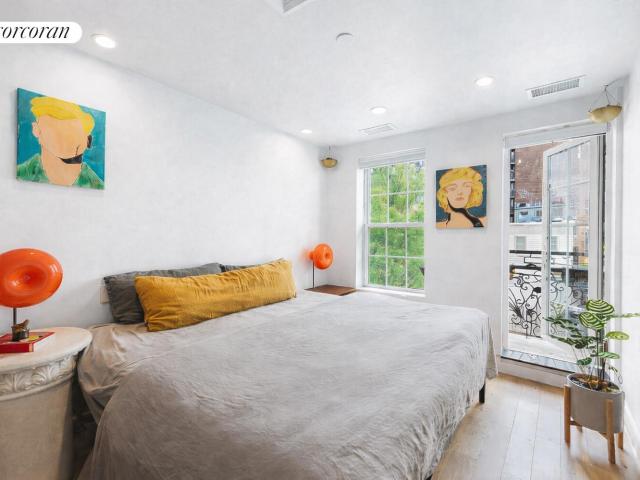 450 Hart Street, Unit 2A