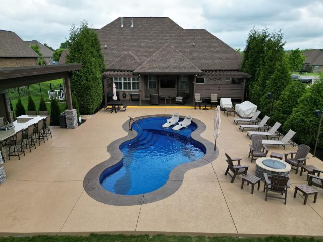 450 Huntington Dr