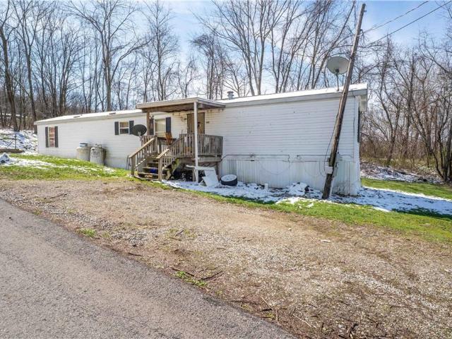 450 Joseph St, Lemont Furnace, PA 15456 | MLS #1747
