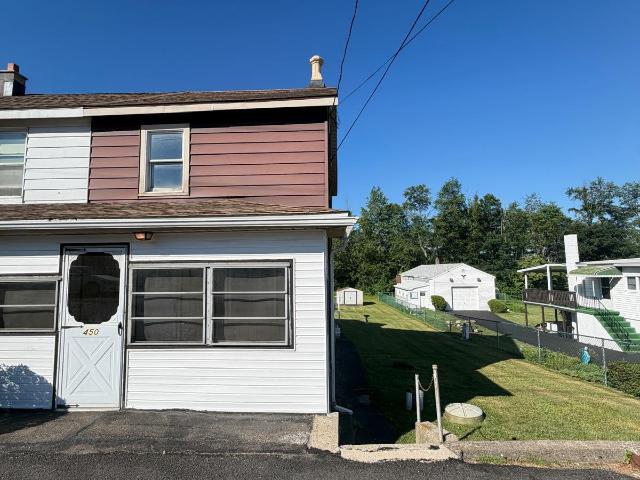 450 Old Cranberry Road
