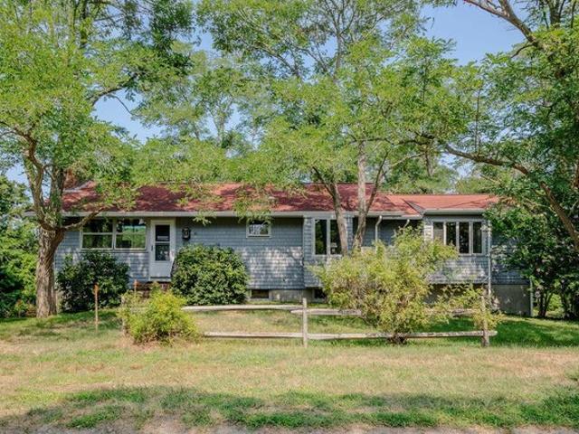 450 Lieutenant Island Rd, Wellfleet, MA 02667