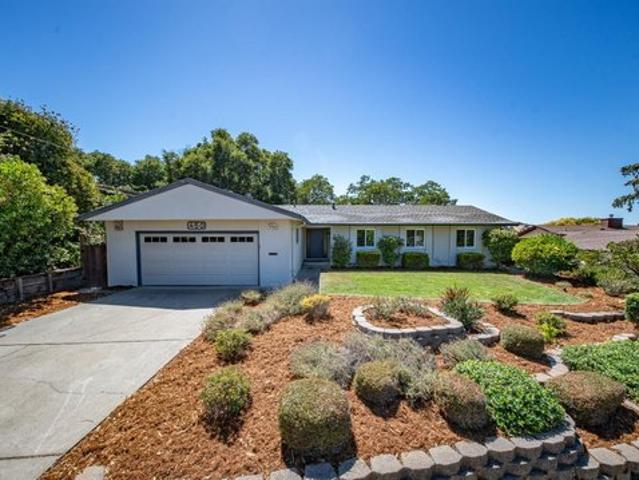 450 Mountain View Dr, Martinez, CA 94553
